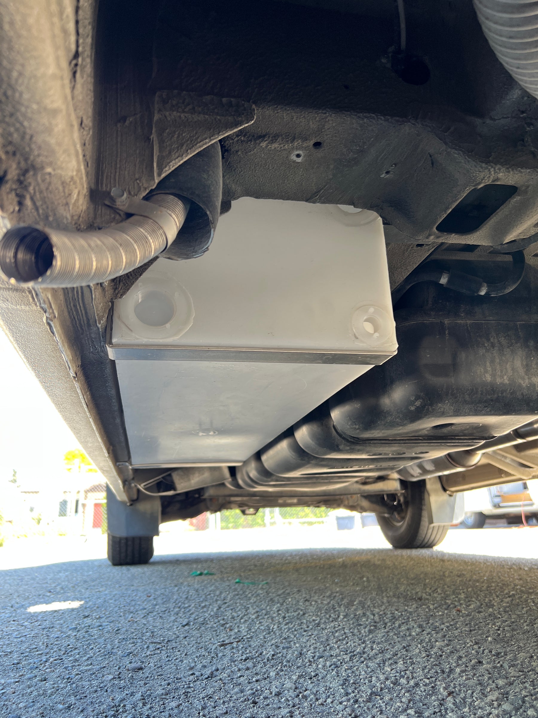 Transit Undermount Water Tank (17 Gallon) – Curious Campervans