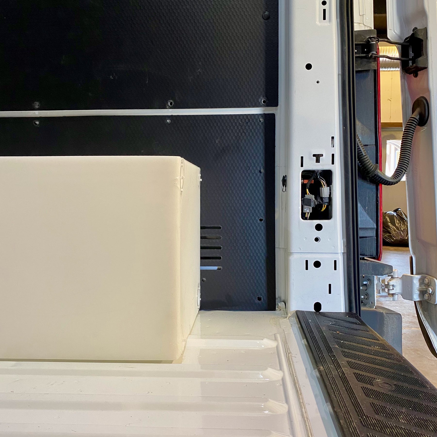 Transit Wheel Well Water Tank (29 Gallon) – Curious Campervans